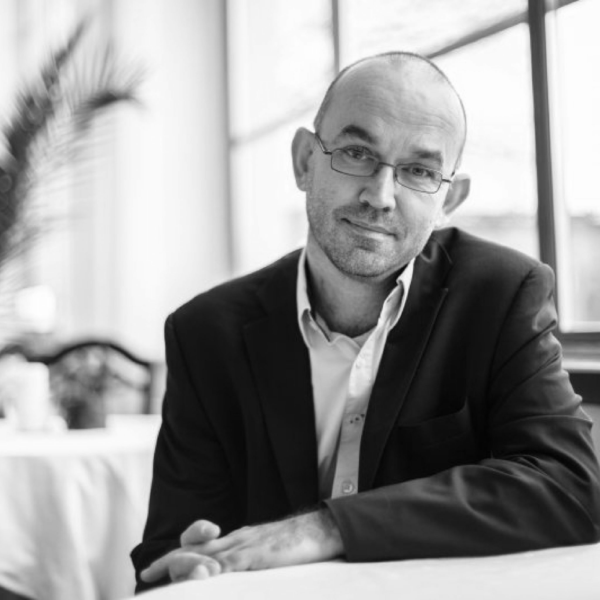 Executive Committee – EAHAD